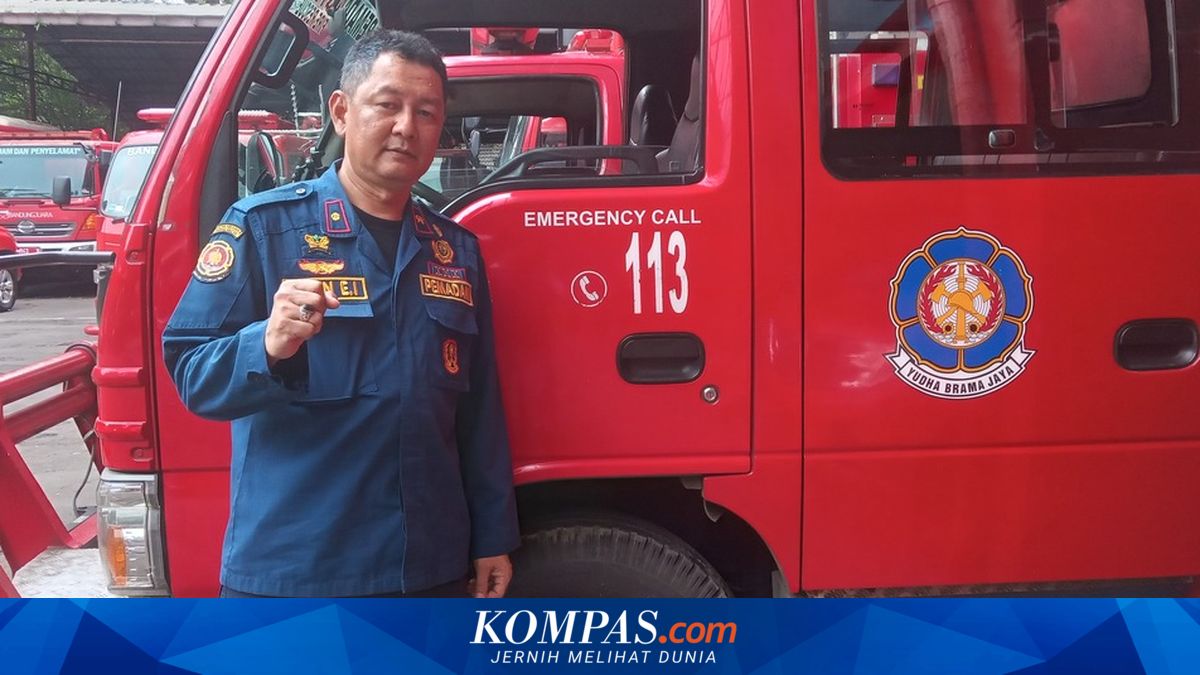 Cerita Damkar di Bandung, Tangani "Piercing" Tersangkut dan Kepala ...