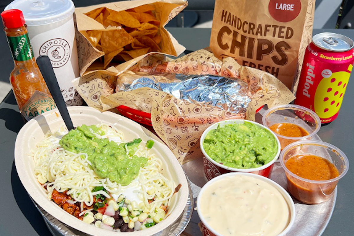 Restoran Chipotle Jadi Favorit Ozzy Osbourne, Ini Menu Kesukaannya!
