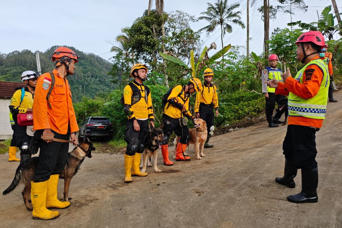 Update Longsor Banjarnegara: 10 Orang Meninggal, 934 Mengungsi, dan 18 ...