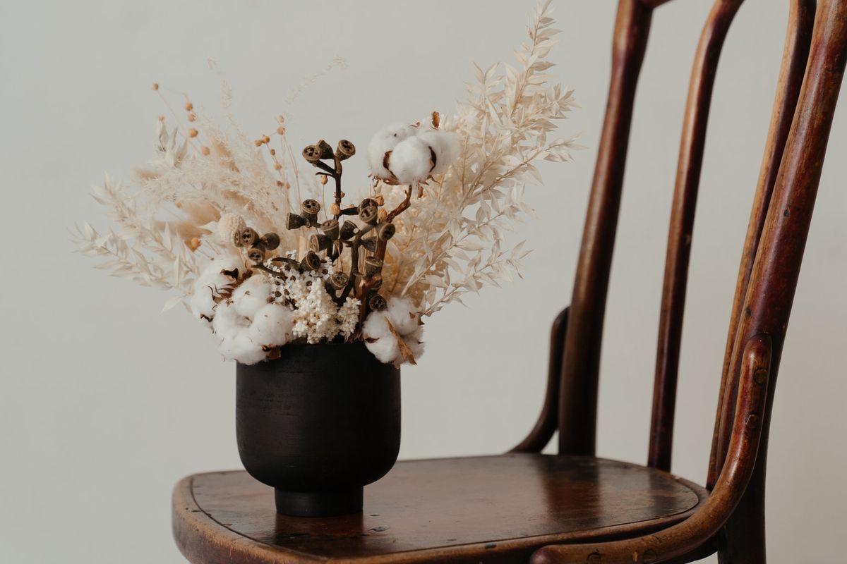 6 Bunga Terbaik yang Bisa Dijadikan Buket Kering