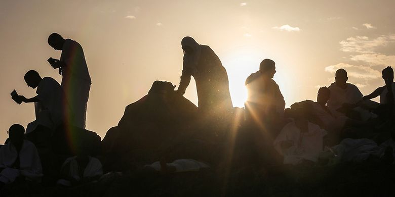 Berapa Tinggi Nabi Adam?