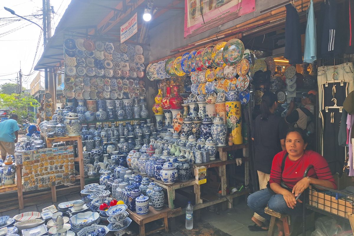 Pedagang Pasar Ular Kian Terjepit Toko Online, Kini Saingan dengan ...