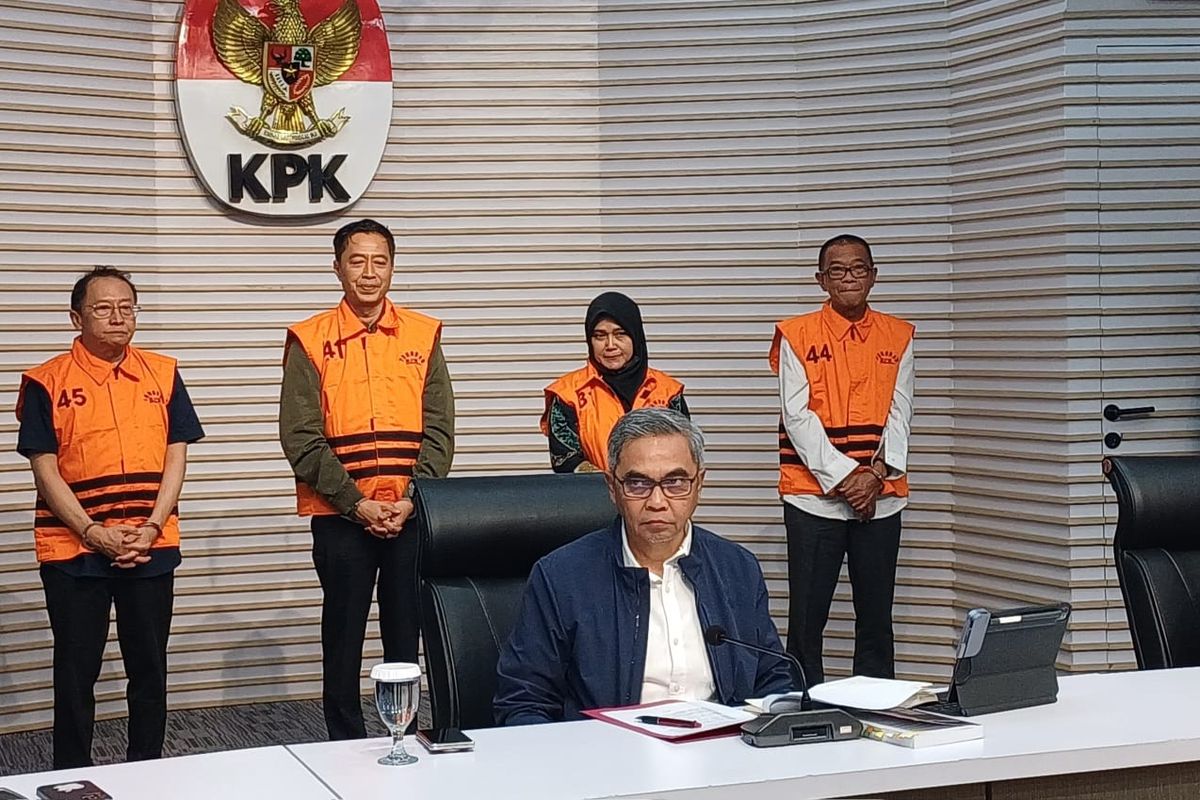 KPK Tahan Staf Ahli Menaker Haryanto dan 3 Tersangka Lain Terkait Kasus Urus Izin TKA