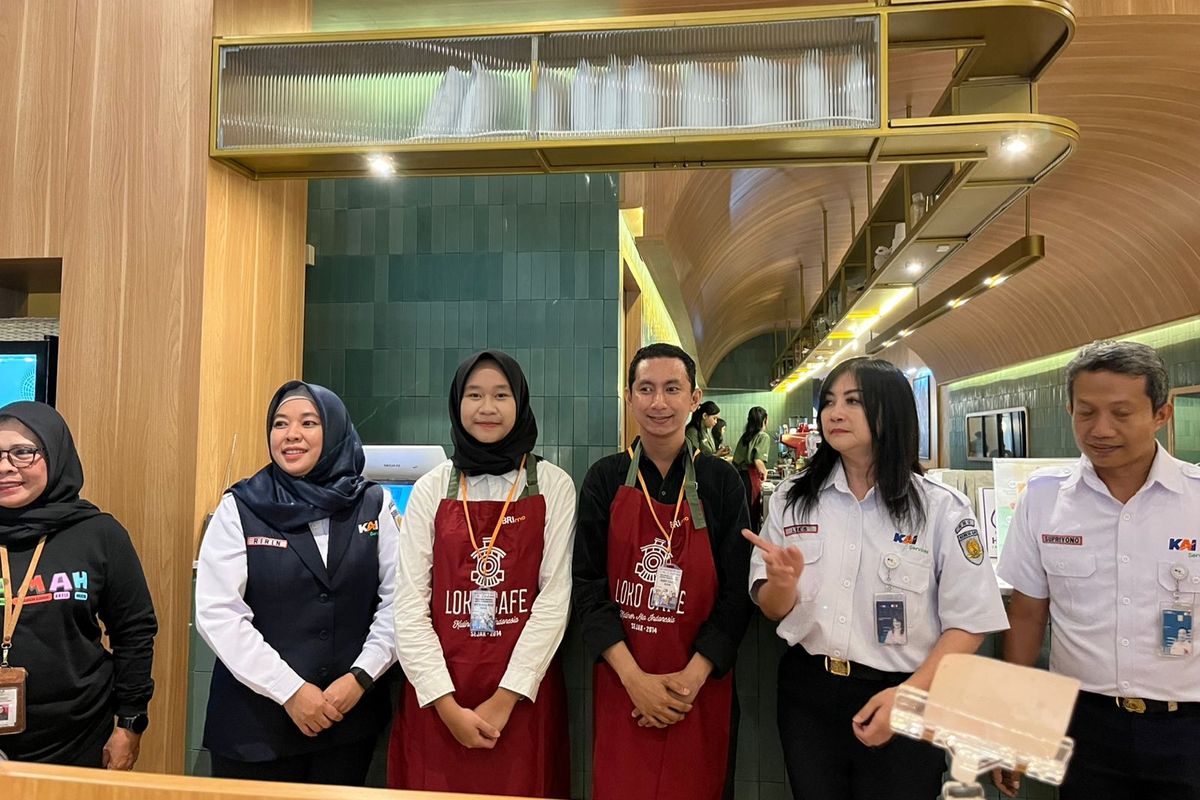 Dukung Kesetaraan, KAI Service Pekerjakan Kaum Disabilitas Jadi Barista ...