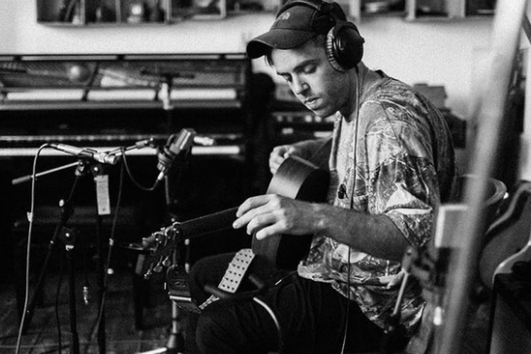 Lirik dan Chord Lagu Just Breathe - Benjamin Francis Leftwich