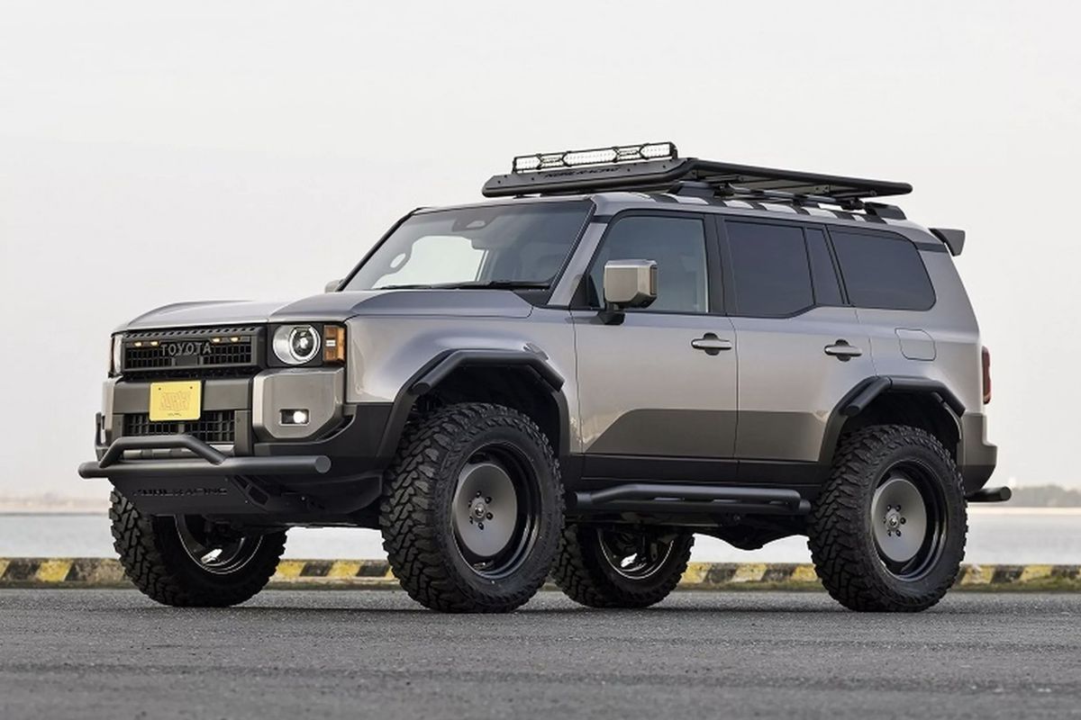 Land Cruiser Tampil Sangar Lewat Paket Modifikasi Blocker Iron Build