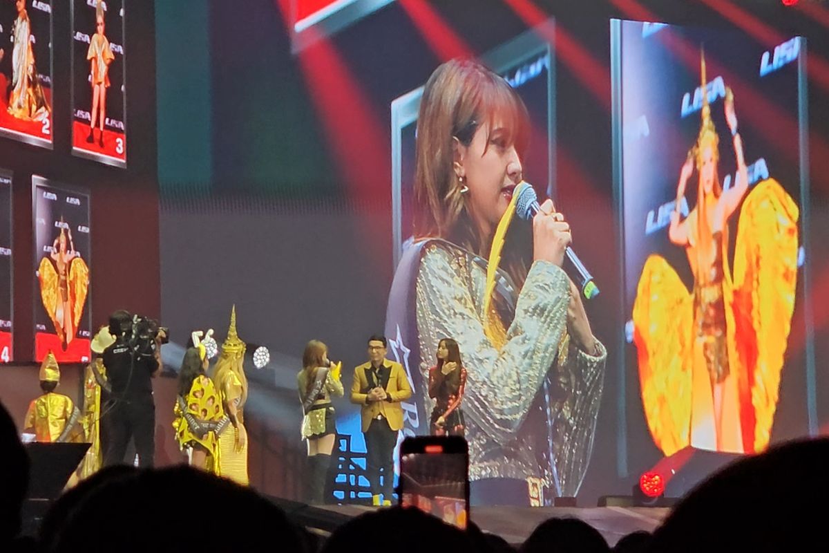 Sering Dibilang Mirip, Shegan Menangis Bertemu Lisa BLACKPINK