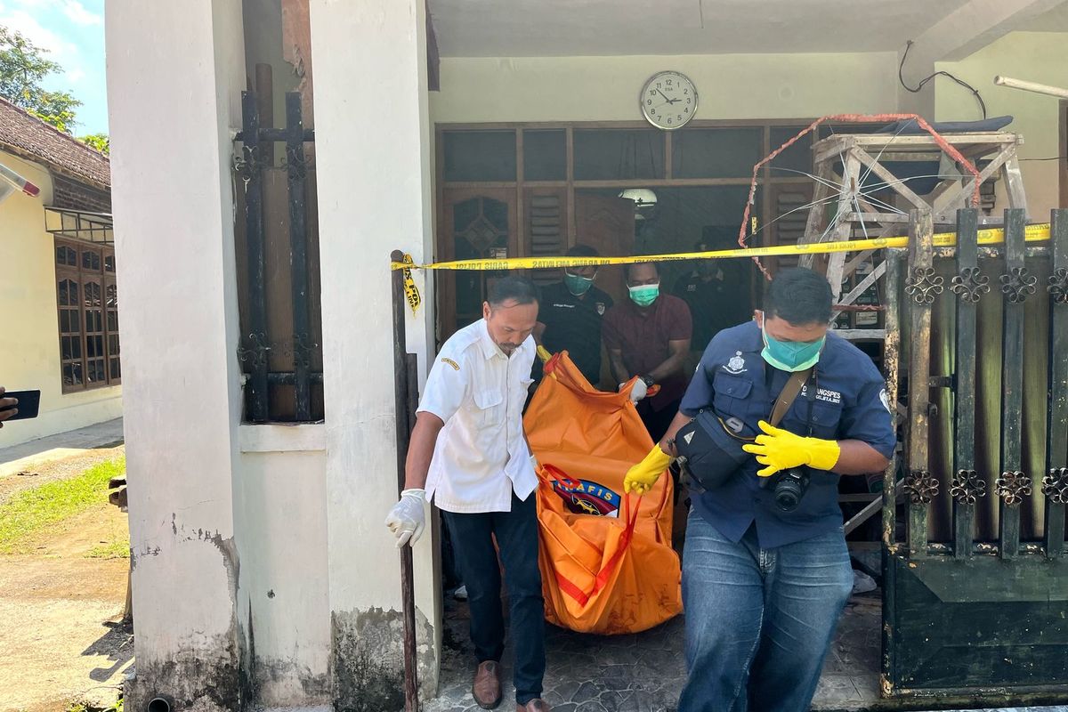 Kakek Sebatang Kara Ditemukan Tewas Membusuk di Madiun