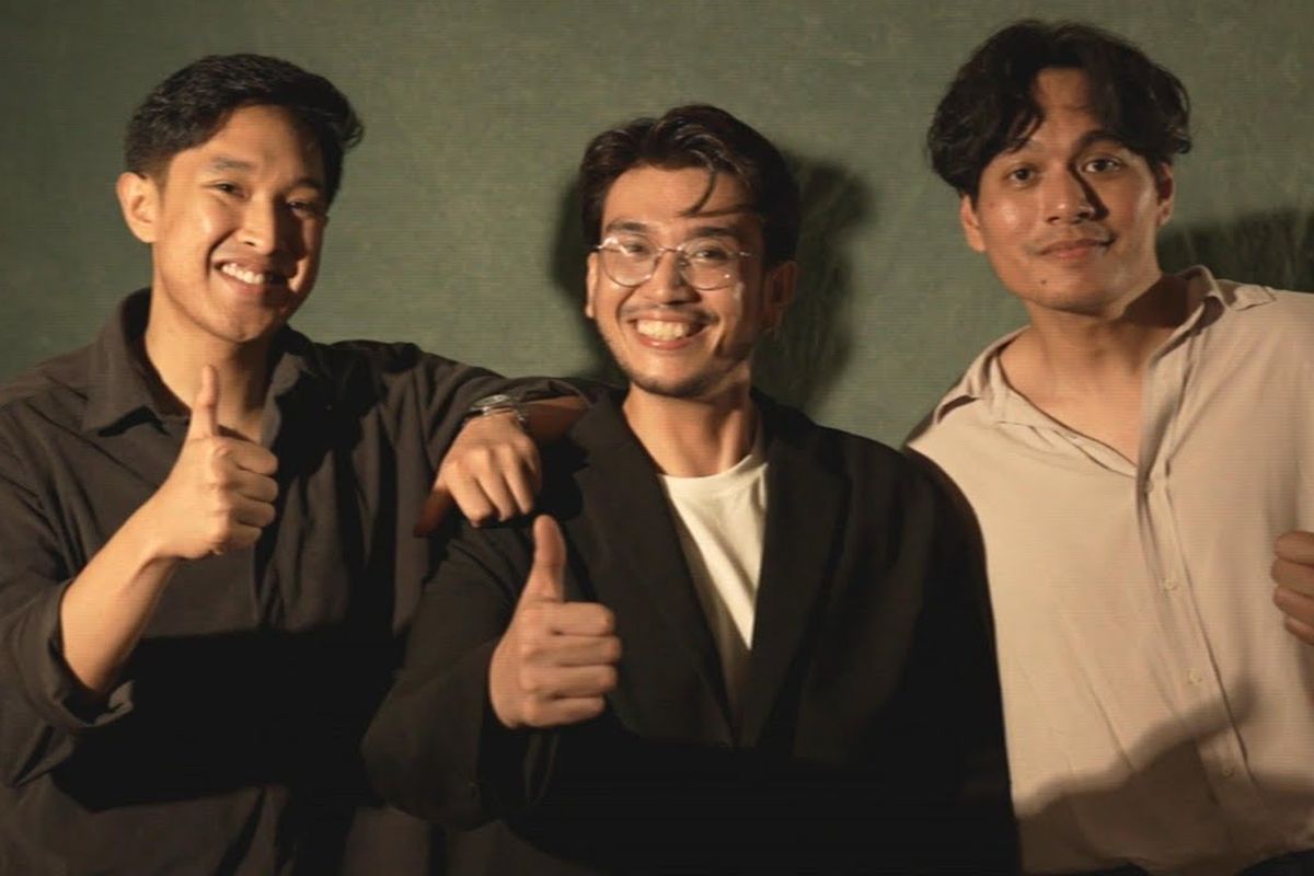 Lirik Lagu Menjadi Dewasa - Rendy Pandugo Feat. Aziz Harun dan NAKI