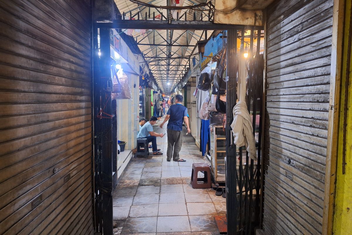 Pasar Ular Sepi, Pedagang Bertahan karena Sulit Dapat Pekerjaan Lain