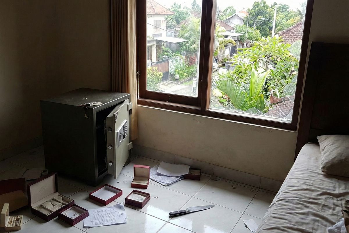 Kronologi ART di Surabaya Gasak Emas dan Dolar, Selalu Kenakan Masker ...