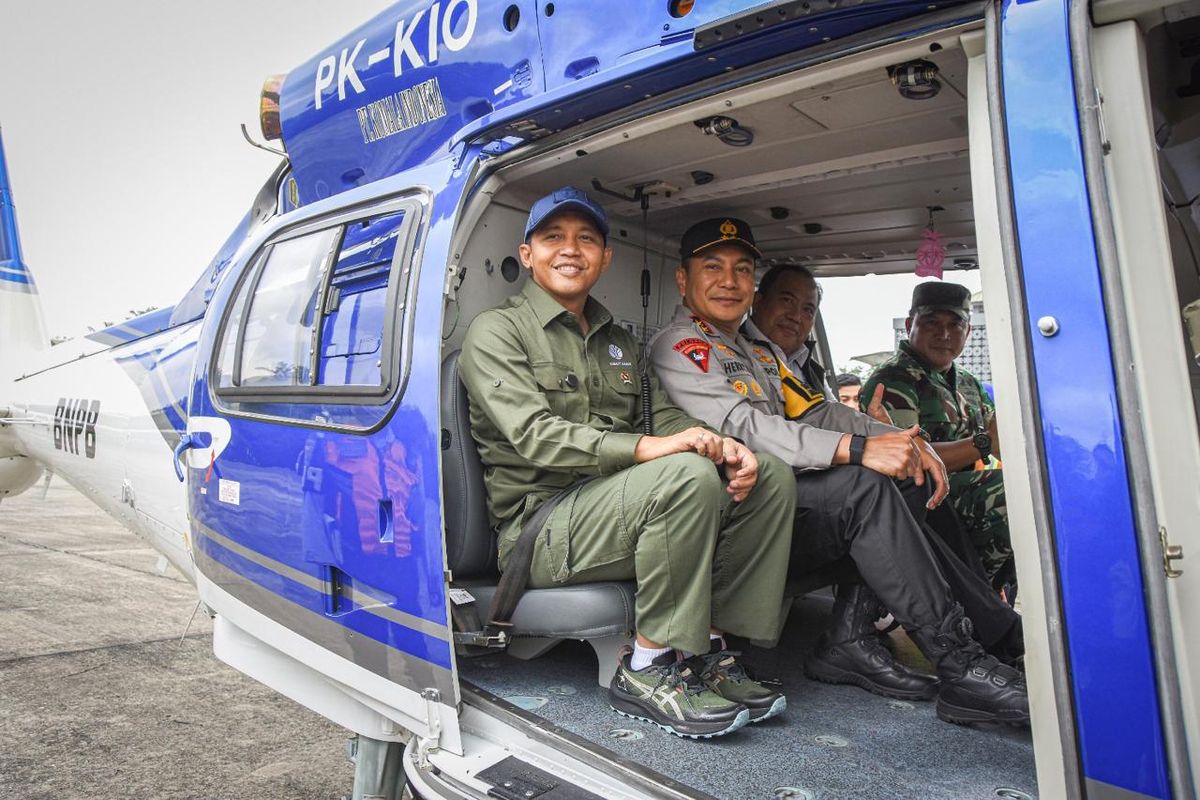 Tinjau Karhutla Riau, Menhut Ungkap Titik Api Sudah Menurun