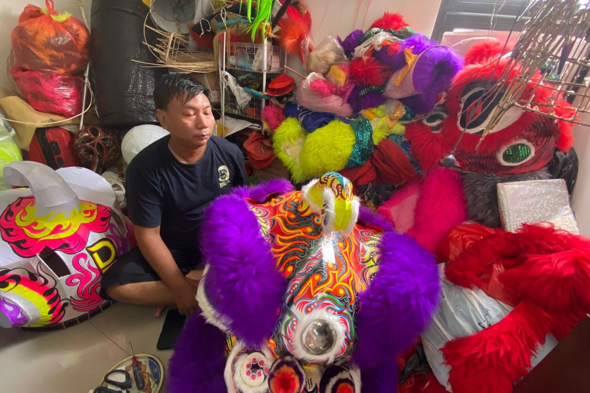 Melihat Pembuatan Barongsai di Sidoarjo, Berkualitas dengan Bulu Domba Asli