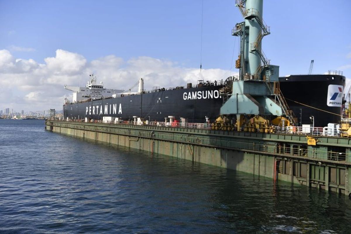 Pertamina Buka Suara soal Kru Asing dalam Kapalnya yang Tertahan di ...