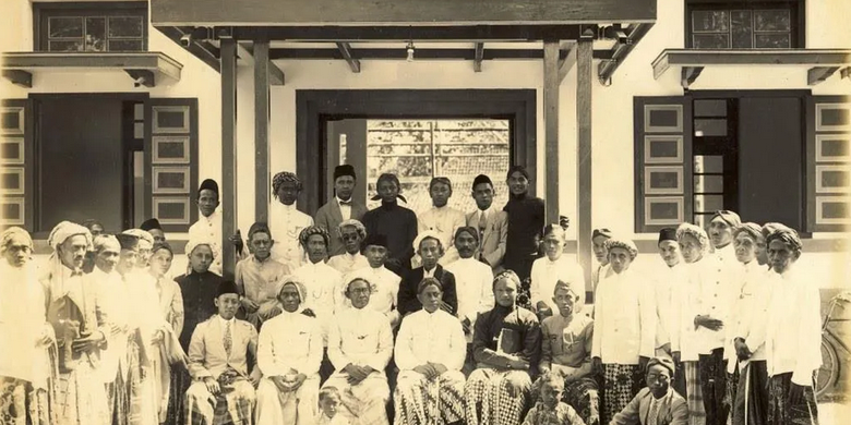 Berita Harian Sejarah Madrasah Muallimin Muhammadiyah Yogyakarta ...