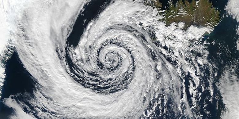 Efek Coriolis: Pengertian dan Penyebabnya