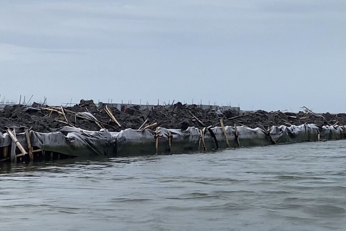 Pagar Misterius di Laut Bekasi Sah, Disebut Hanya Terseret Isu Usai Viral di Tangerang