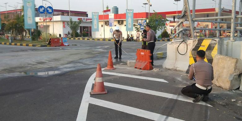 Berita Terkini Harian Bus Terguling Di Tol Sumo Terbaru Hari Ini - Kompas.com