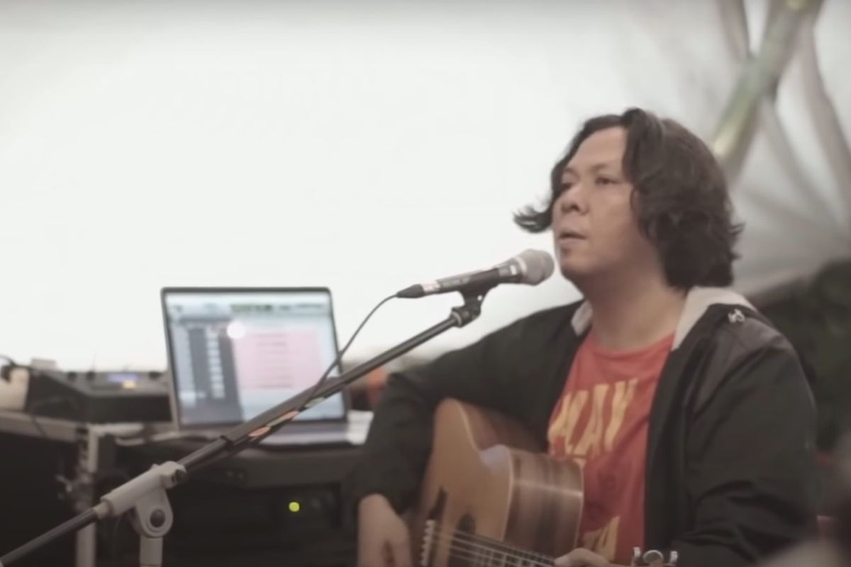 Lirik dan Chord Lagu Pulang - Float