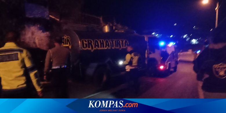 Truk Tangki Tabrak Kerumunan Penonton Karnaval di Pacet Mojokerto, 2 Meninggal