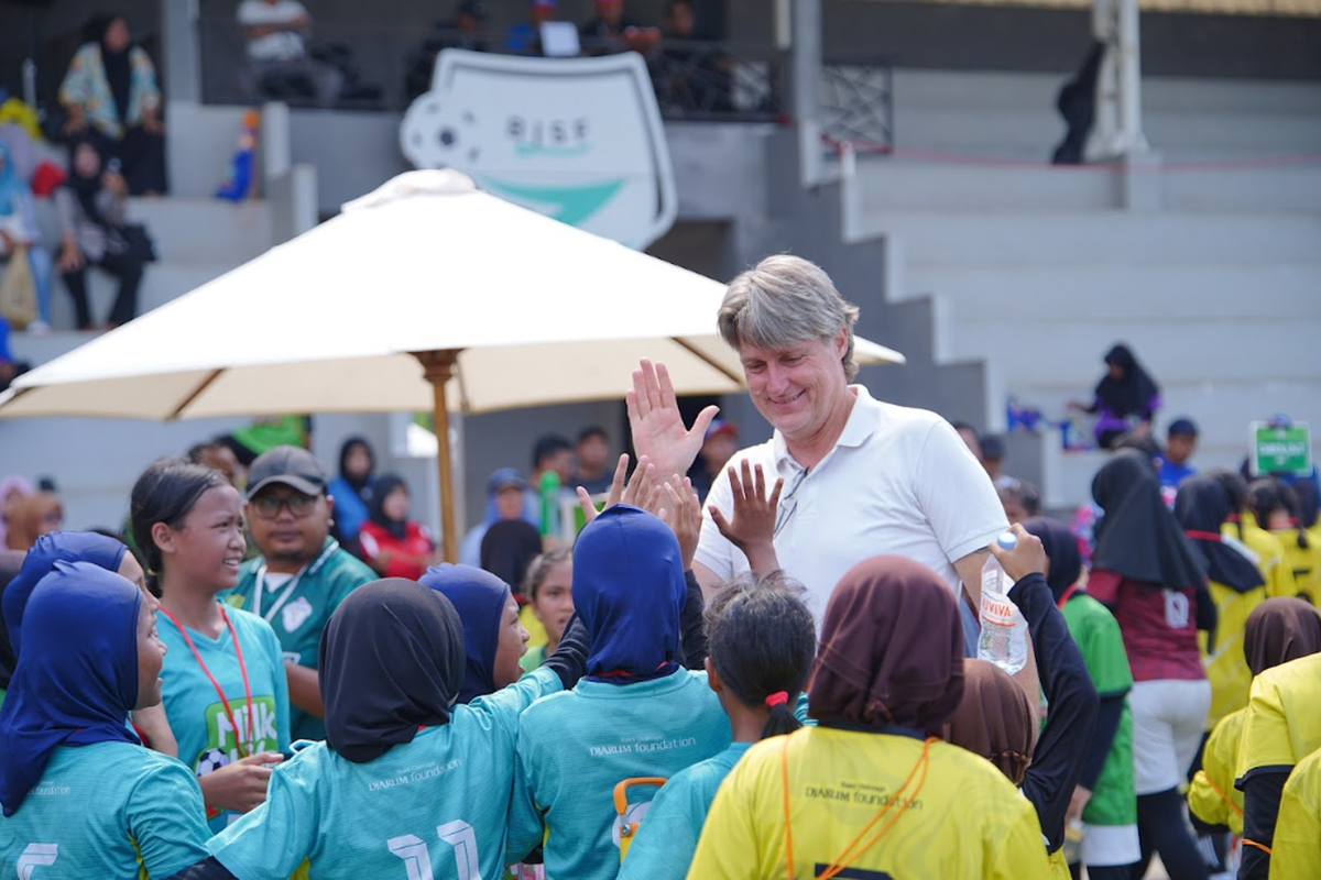 MLSC Bekasi Seri 1 2025-2026, Timo Scheunemann Angkat Topi Lihat Aksi Pemain Putri di Kota Patriot