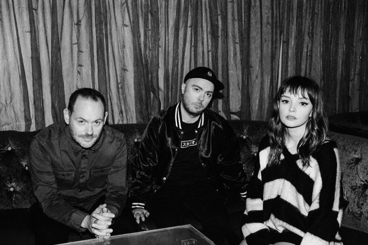 Lirik dan Chord Lagu Forever – CHVRCHES