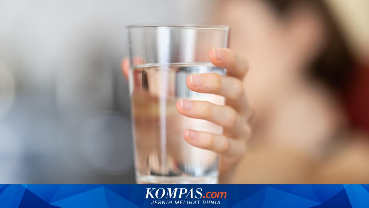 Benarkah Minum Air Putih Saat Terbangun di Tengah Malam Bisa Merusak ...