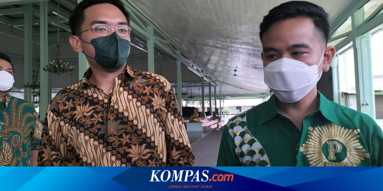 Bertemu Mangkunegara X, Gibran Kenakan Kemeja Batik Karya GPH Paundra