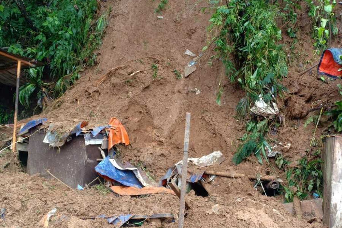 Longsor di Puncak Bogor, 2 Pedagang Tewas Tertimbun