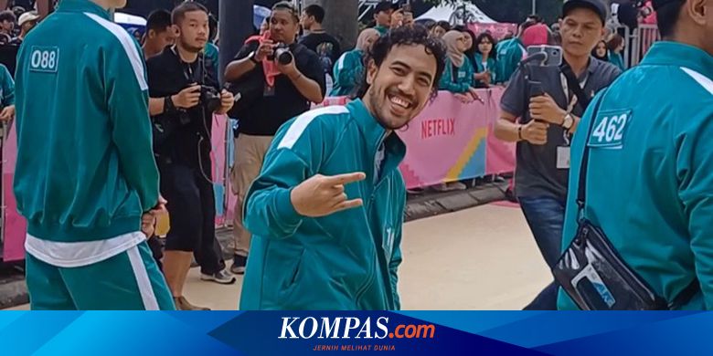 Randy Dhanista Pernah Cosplay Jadi Boneka Young Hee Squid Game di Acara ...