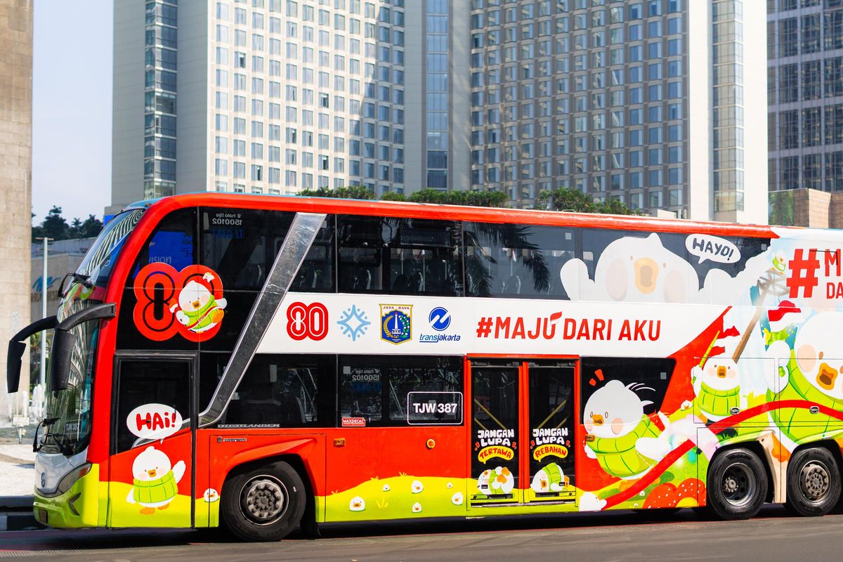 Livery Unik Bus Transjakarta, Peringati HUT RI ke-80