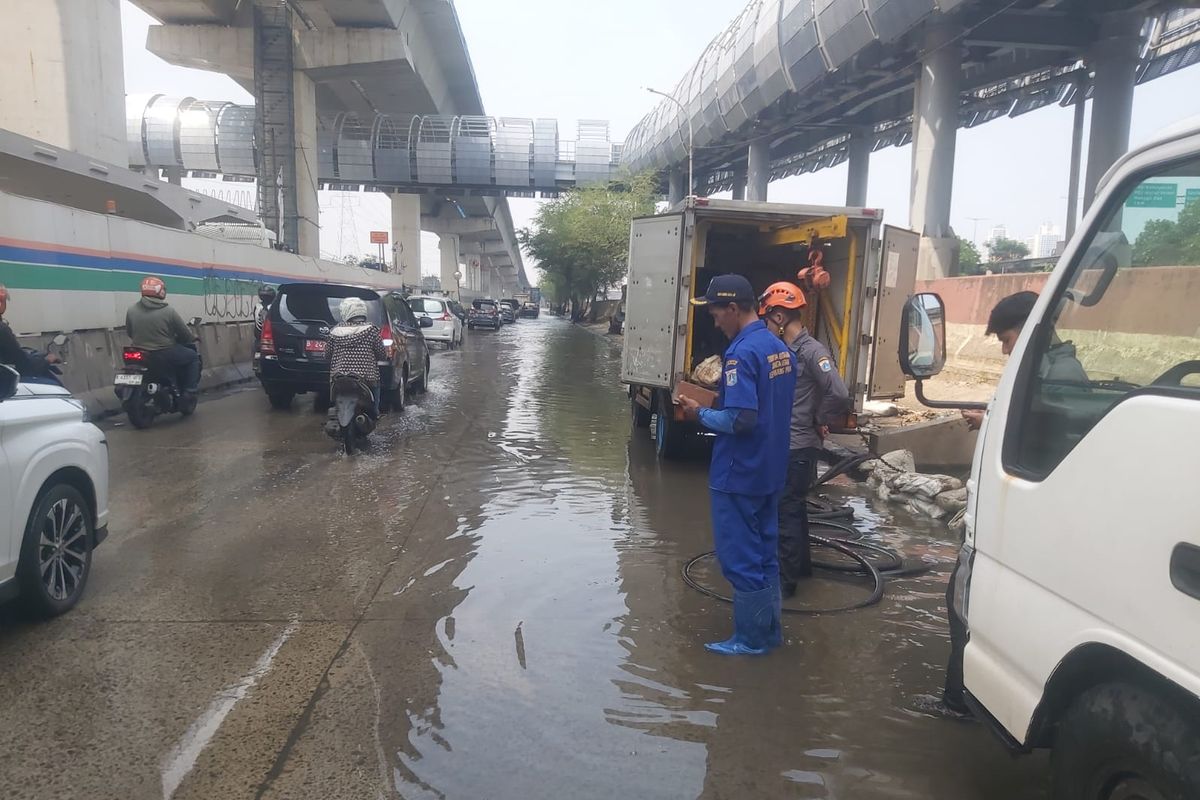 Banjir Rob Masih Rendam Sebagian Jakarta Utara dan Kepulauan Seribu