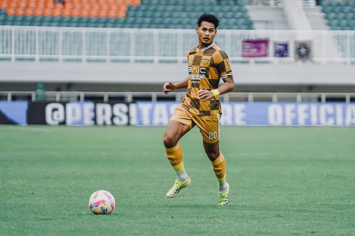 Profil Septian Satria Bagaskara, Striker Lokal yang Bakal Debut di ...
