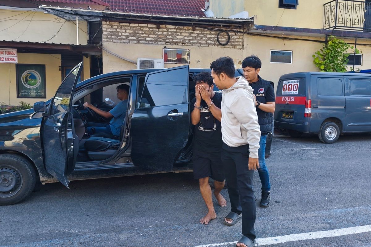 Jual Sabu dan Ekstasi, Pria di Bangkalan Sembunyikan Barang Bukti di ...