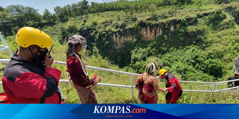 Cerita Pernikahan di Dalam Goa Ngingrong Yogyakarta dengan Maskawin ...