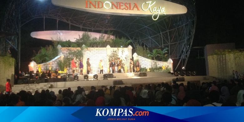 Teater Rakyat Kolaborasi Butet Kertaradjasa Cs Bikin Penonton Tergelak