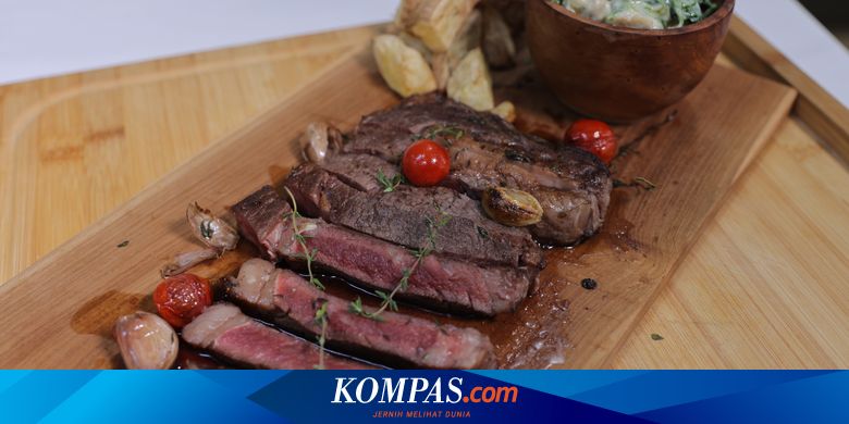 Mencicipi Olahan Daging Sapi Meat Station, Dagingnya Empuk dan Lembut