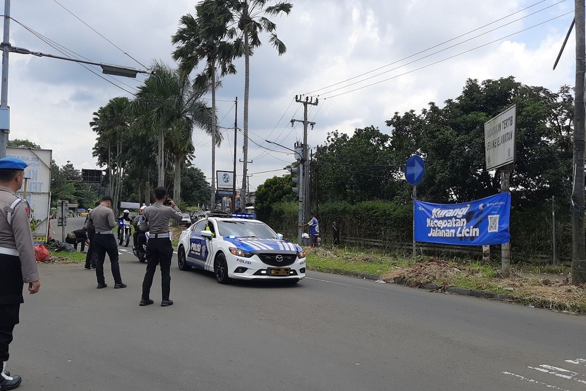 Sempat Macet 6 Jam, Jalur Puncak Cianjur Kembali Lancar