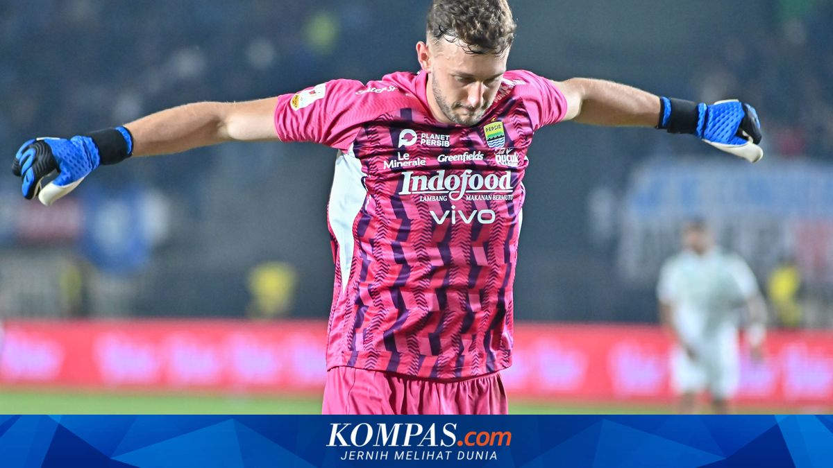 Daftar Line Up Persita Vs Persib, Adam Przybek Comeback!