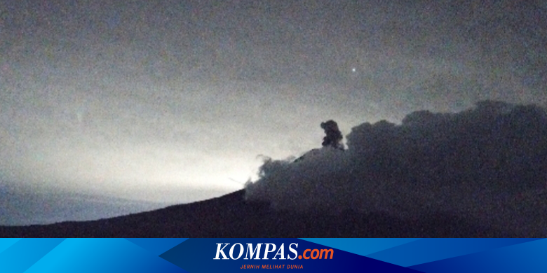 Gunung Semeru Meletus Minggu Malam, Semburkan Kolom Abu Setinggi 800 Meter
