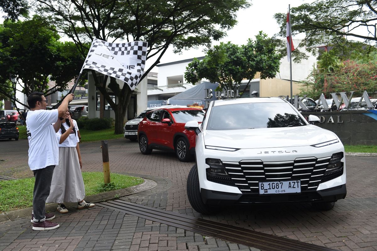 Uji Konsumsi BBM Jetour Dashing Rute Bandung-Jakarta