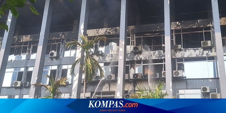 Imbas Kebakaran Gedung Bakamla, Pegawai Bekerja Sementara di Posko Darurat