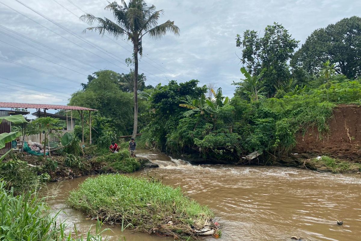 Hilang di Kali Grogol, Bocah 3 Tahun Terseret Arus hingga ke Kali ...