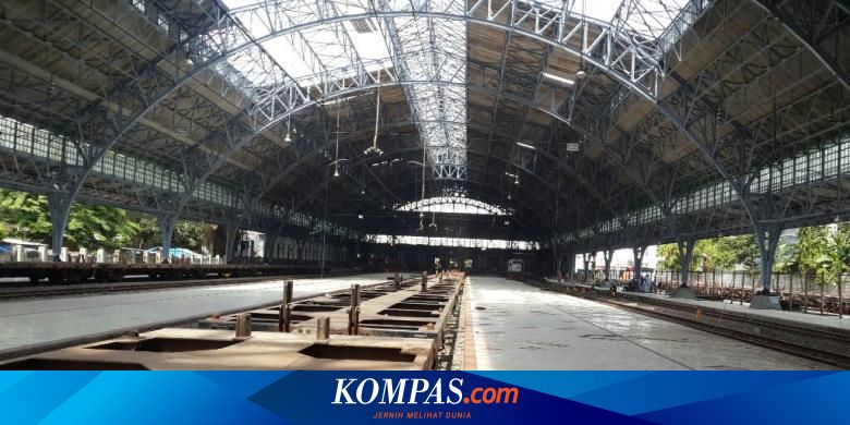 Stasiun Tanjung Priok, Mulai dari Ruang Dansa, Bar, hingga Peron yang Tua