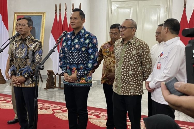 Foto Ahy Temui Heru Budi Deklarasikan Jaksel Sebagai Kota Berstatus