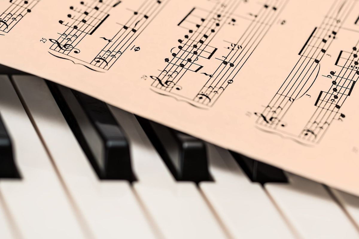 Lirik Lagu “Lihat Kebunku (Taman Bunga)” Versi Aku Jeje