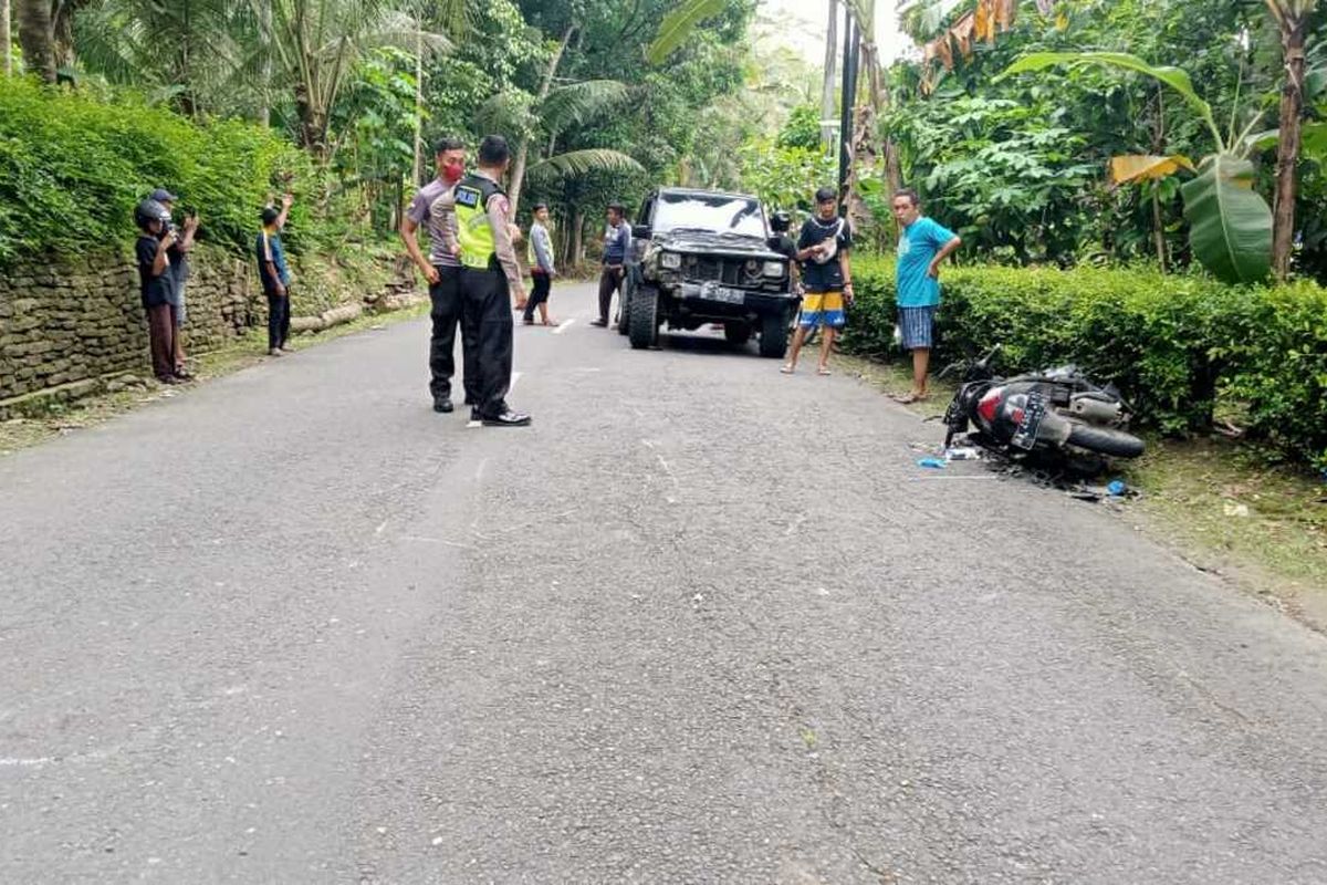 Kendarai Motor dan Tabrak Mobil di Kulon Progo, Pelajar Kelas 1 SMA Tewas