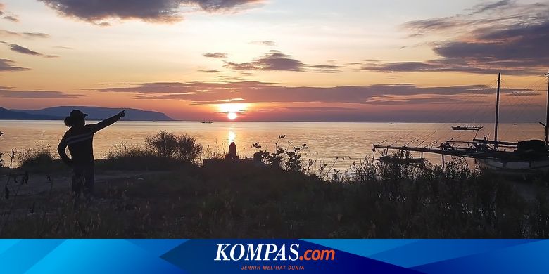 Berburu Matahari Terbenam di Pantai Nanga Lirang NTT