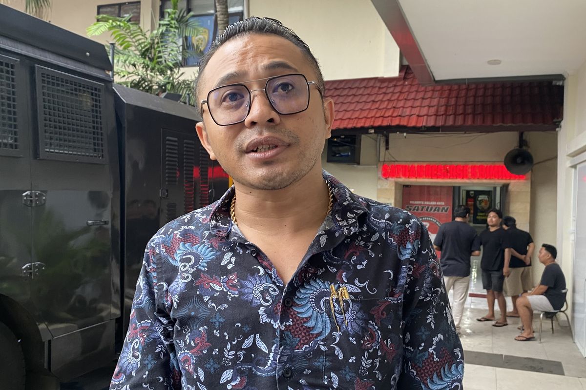 Yai Mim Ditahan Kasus Pornografi, Kuasa Hukum: Harusnya Nurul Sahara ...