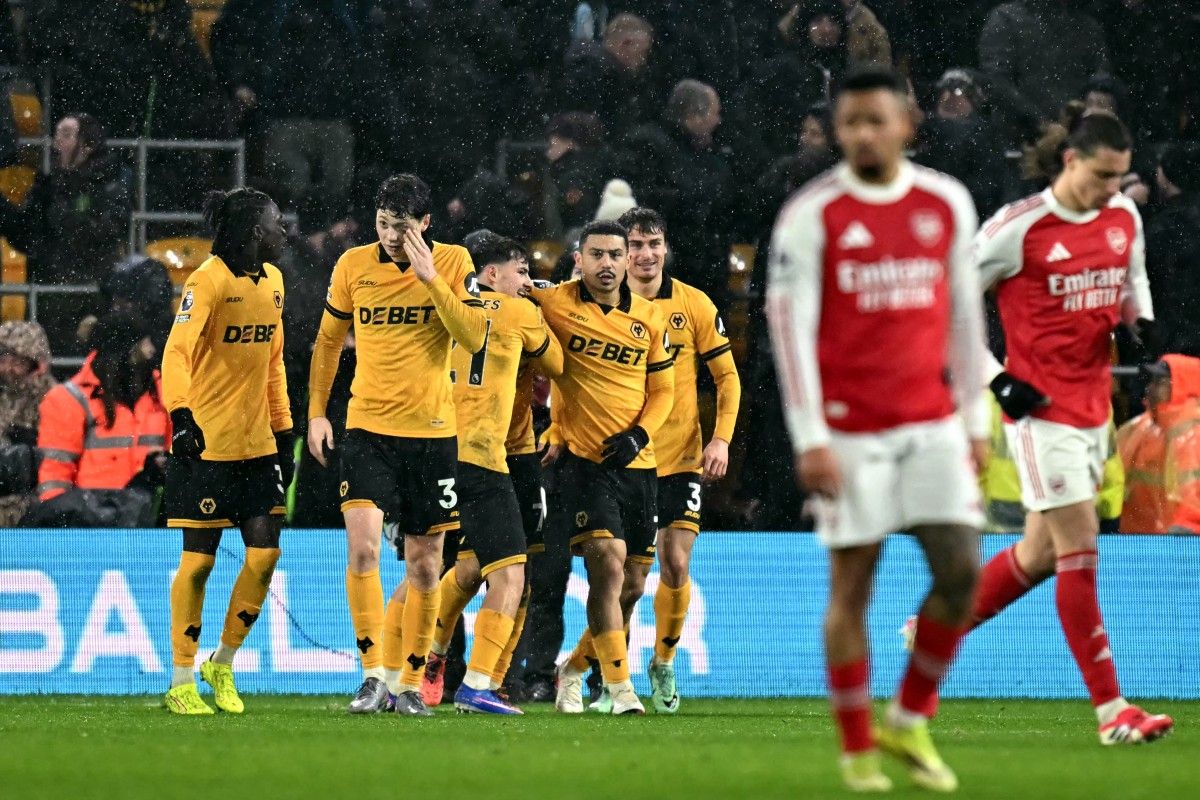 Hasil Wolves Vs Arsenal 2-2, Gol Bunuh Diri Riccardo Calafiori Buat The ...